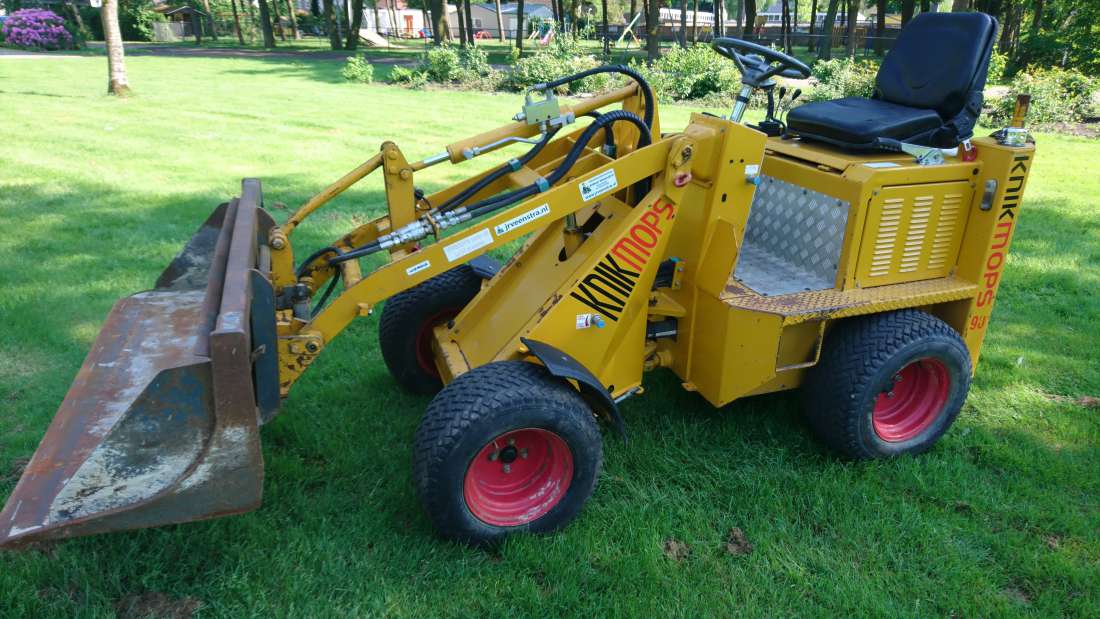 frezen van u gazon / moestuin / paardenbak - Handelsonderneming Johan ...